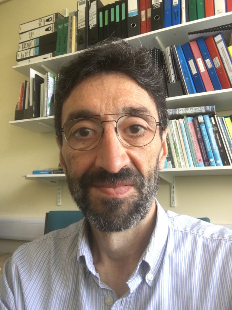 Intracellular conversations: Chloroplast-to-nucleus communication ...